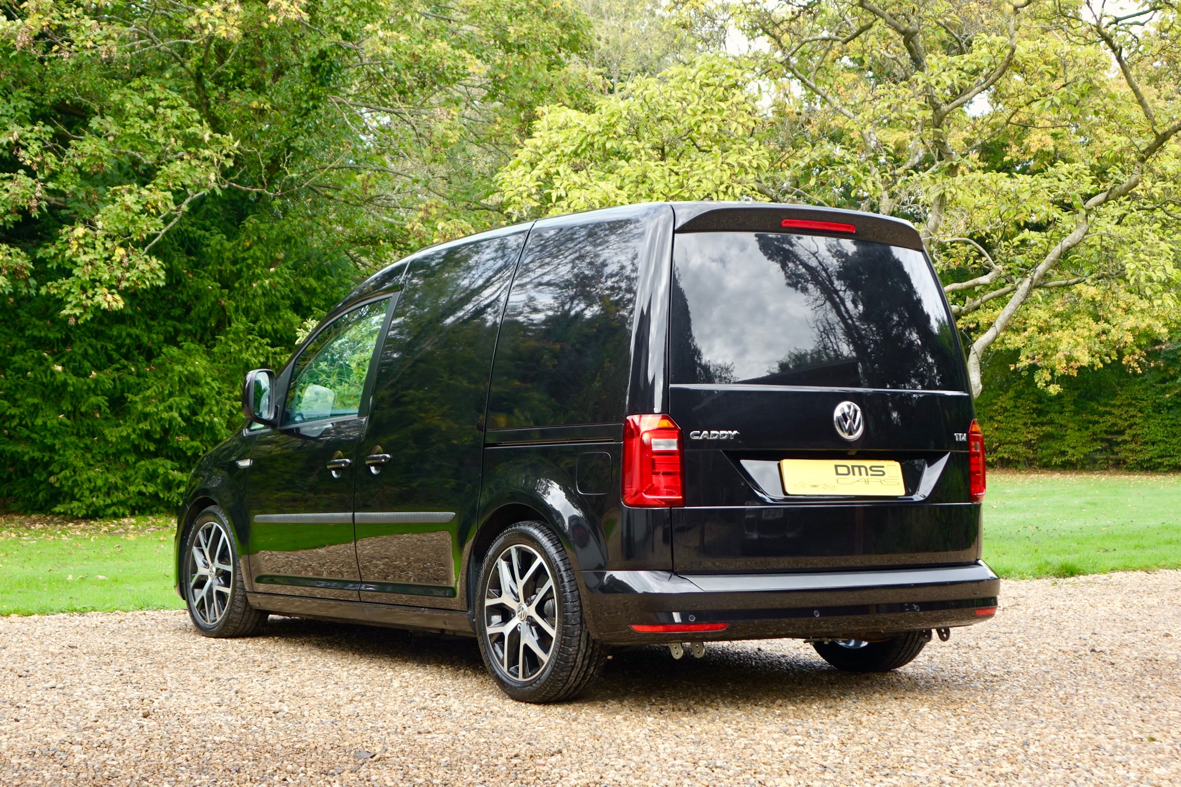 VW Caddy 2.0 TDI Highline DSG (102) Blue Motion EU6 | DMS Cars