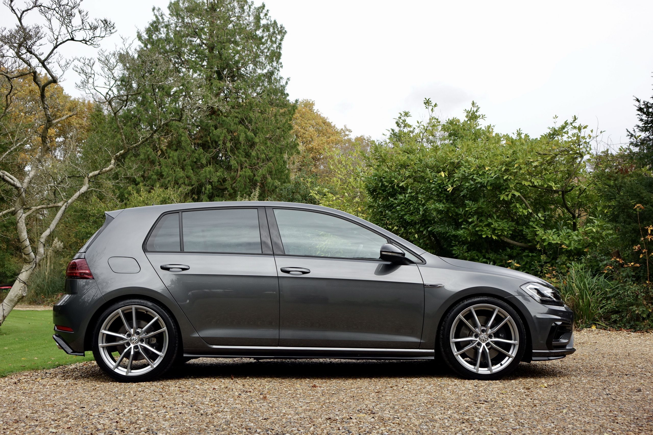 VW Golf R 2.0TFSI 4Motion DSG 5dr | DMS Cars